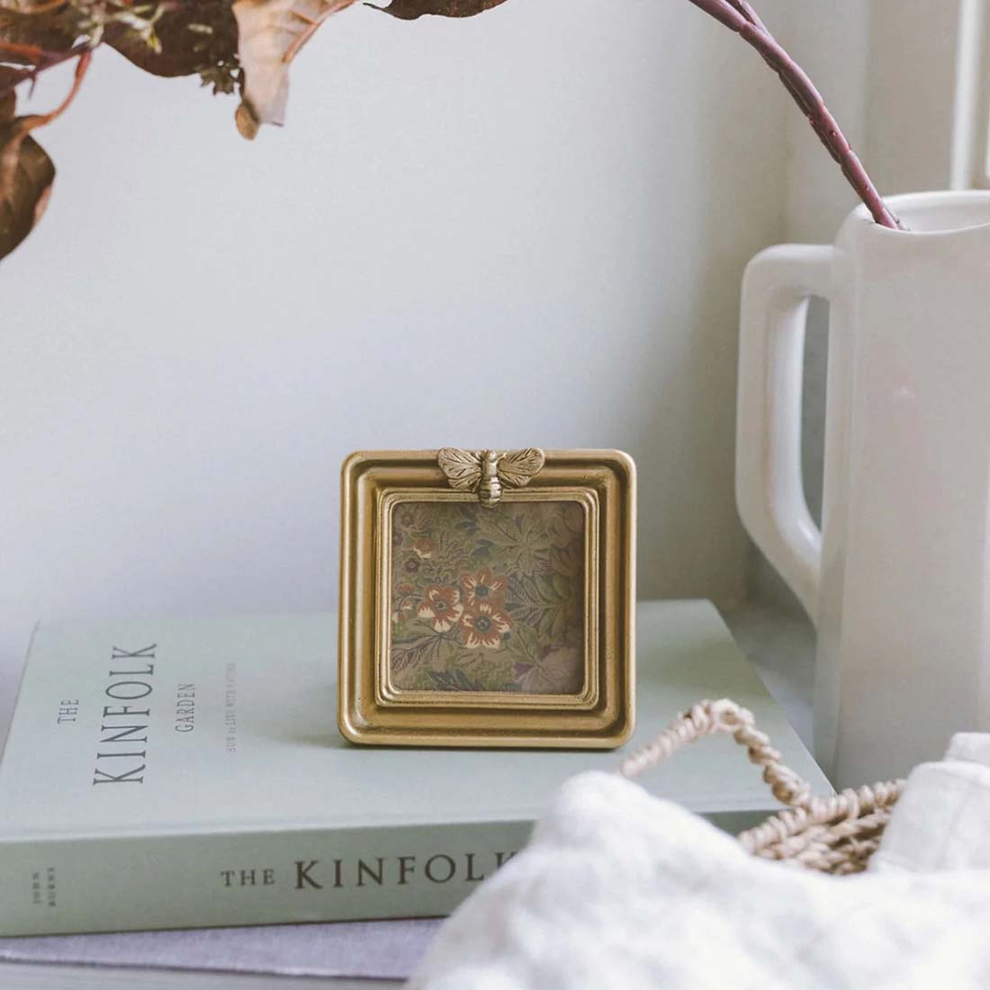 Bee Photo Frame - de Young & Legion of Honor Museum Stores